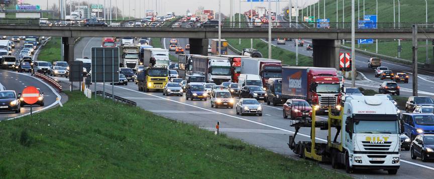 Knooppunt Brusselse Ring en A201 wordt grondig vernieuwd | BRUZZ