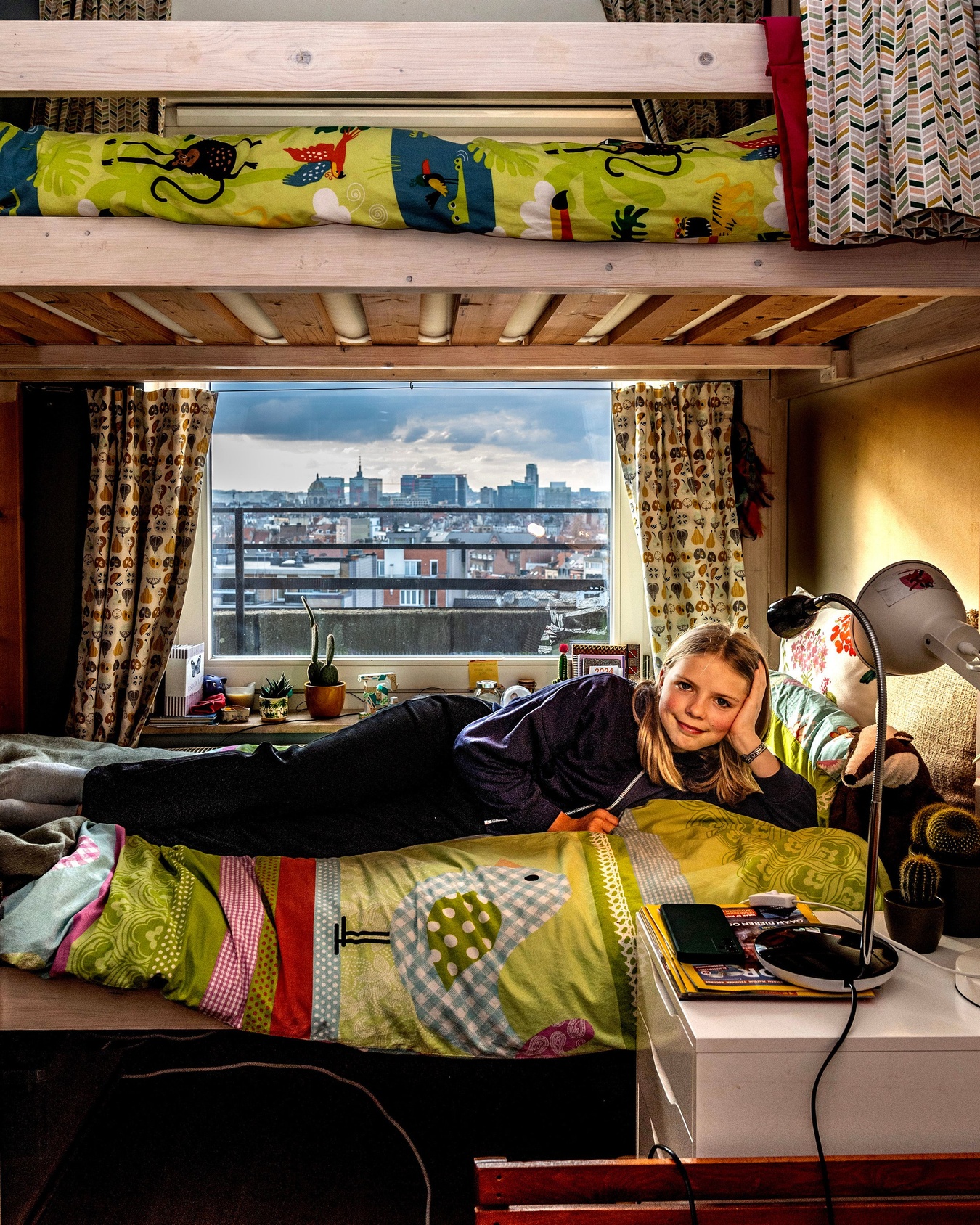 Emma (12): ‘Ik hoop dat ik mijn vrienden altijd zal blijven zien’ | BRUZZ