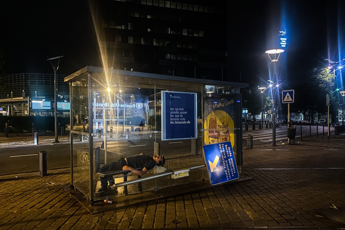 Eén jaar na de 'horrornacht' aan het Zuidstation: 'Hier is niets ...