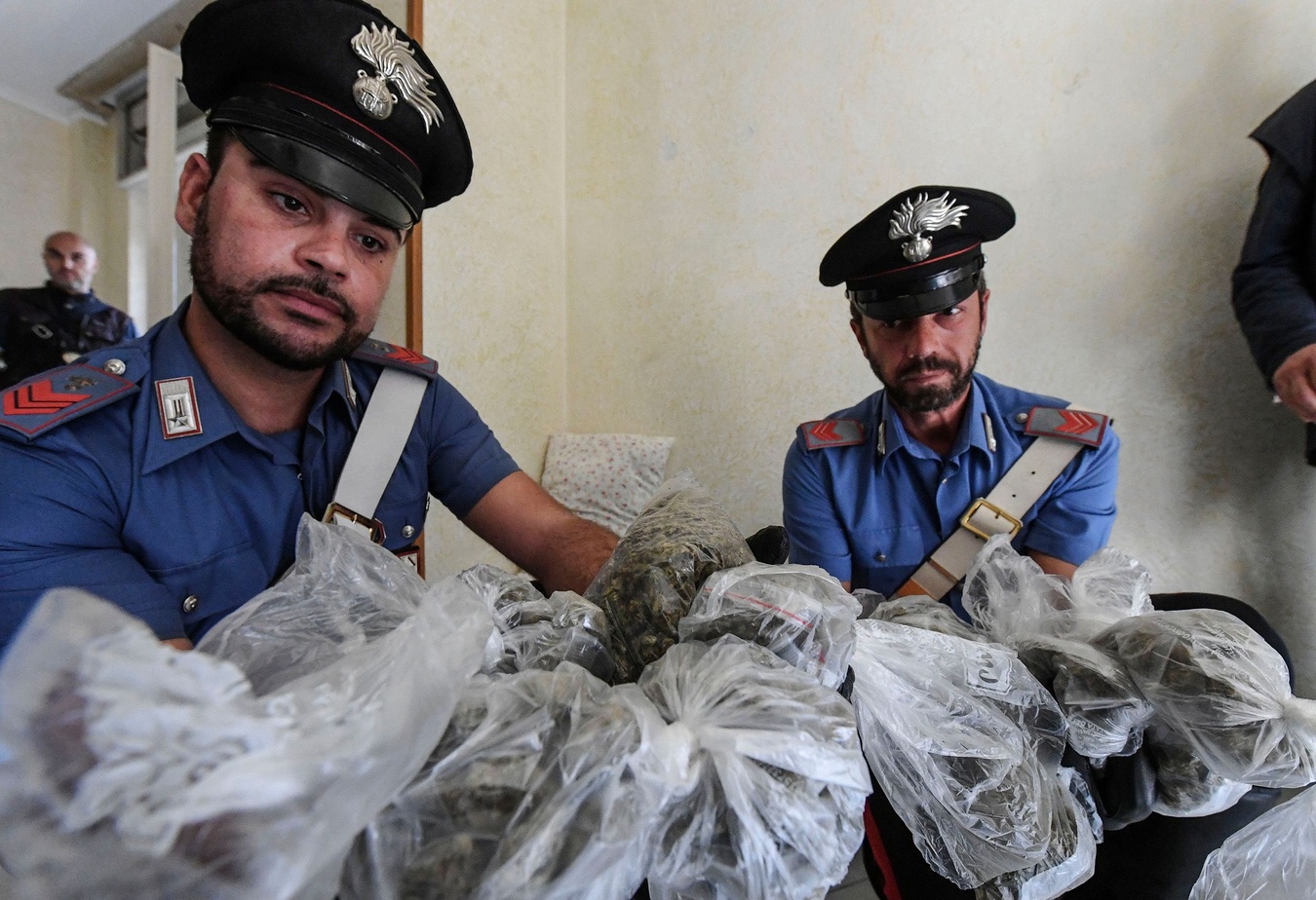 Hoe andere steden omgaan met drugsgeweld: ‘Geef jongeren perspectief ...