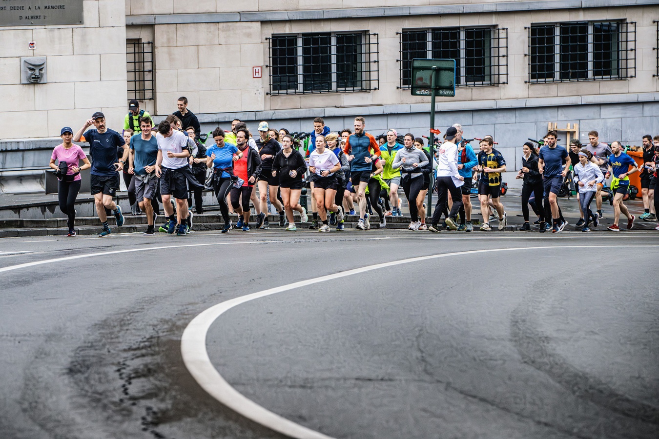 20 km door Brussel: de hardloper eist steeds meer zijn plaats op in de ...