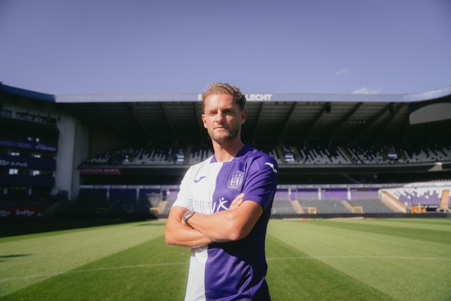 Nieuwe speler Mats Rits wil 'iets moois neerzetten' bij RSC Anderlecht ...