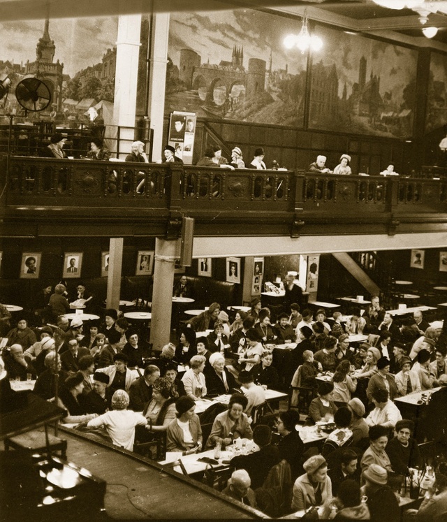 JOUW VRAAG. Waar komt de naam Ancienne Belgique vandaan? | BRUZZ