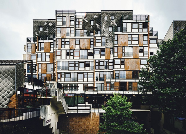 Wereldvermaarde studentenwoningen la Mémé staan te verkommeren | BRUZZ