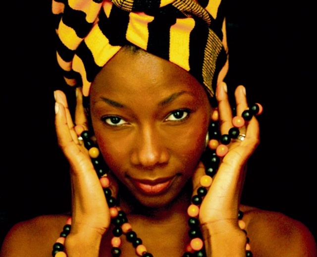 Les chants de bataille de Fatou | BRUZZ