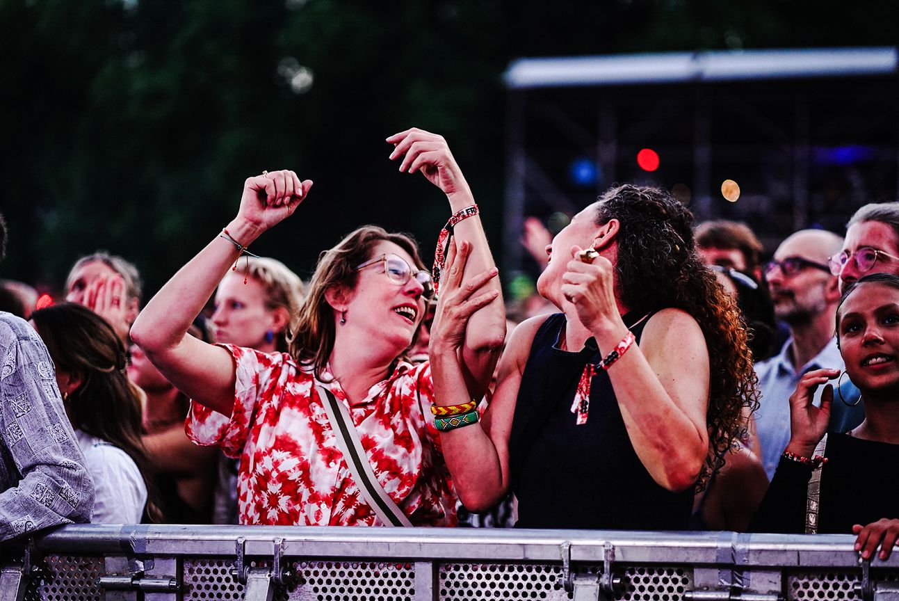 Acht nieuwe namen voor Couleur Café: van Rema tot Amaarae en Stand High ...