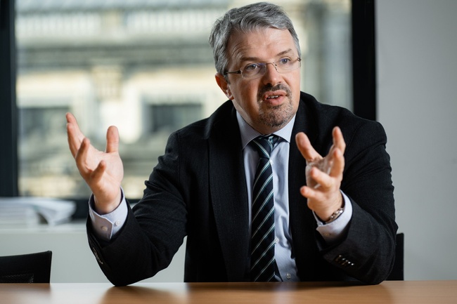 Frédéric Van Leeuw, nieuwe procureur-generaal: ‘Betalen zware prijs ...