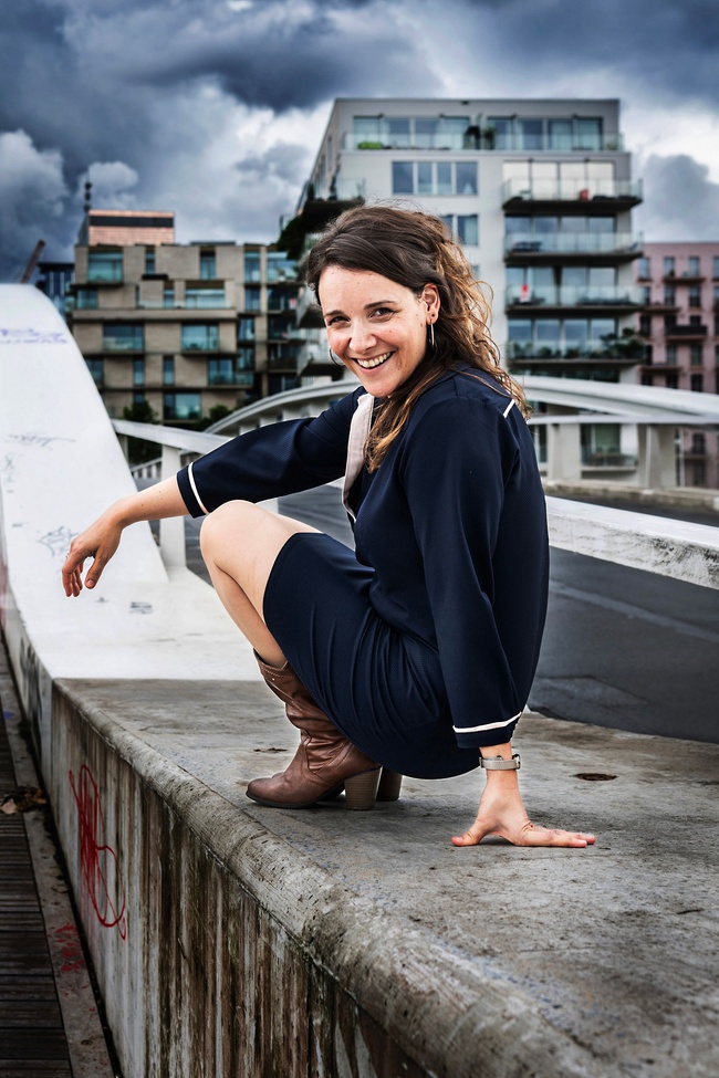 Sofie Peeters schreef over het vrouwenlijf: 'Meisjes aanmoedigen om ...