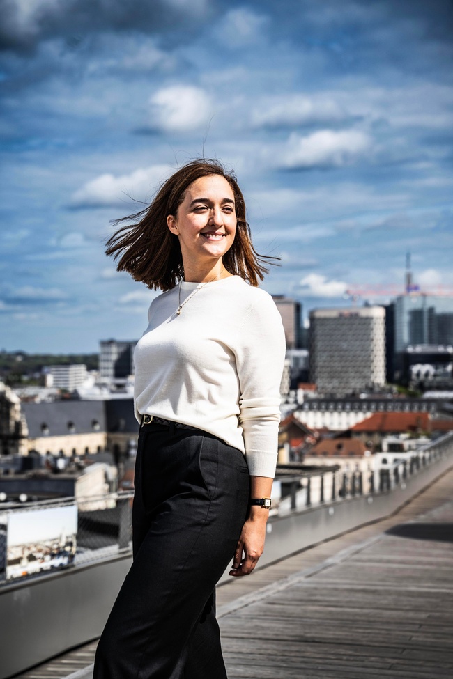 Imane Belguenani (Open VLD): 'Nee, activering is geen vies woord' | BRUZZ