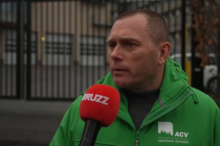 Live radio | BRUZZ