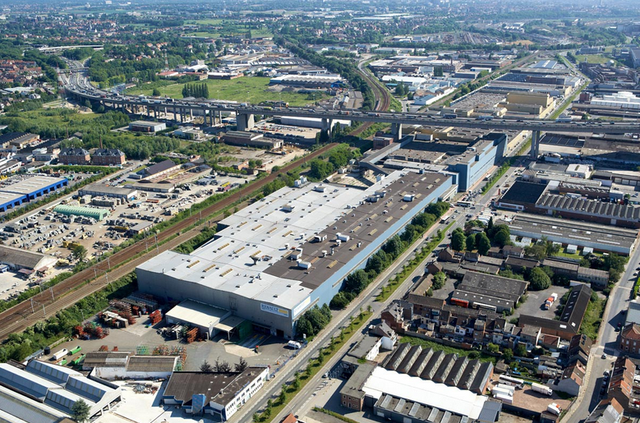 Plan voor winkelcentrum op Renaultsite in Vilvoorde | BRUZZ