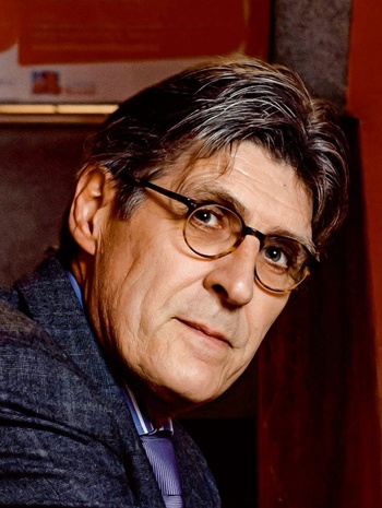 Gemeenschapsonderwijs wint marktaandeel in secundair | BRUZZ