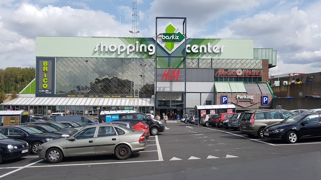 Parking Basilix-shoppingcentrum wordt gratis overstapparking | BRUZZ