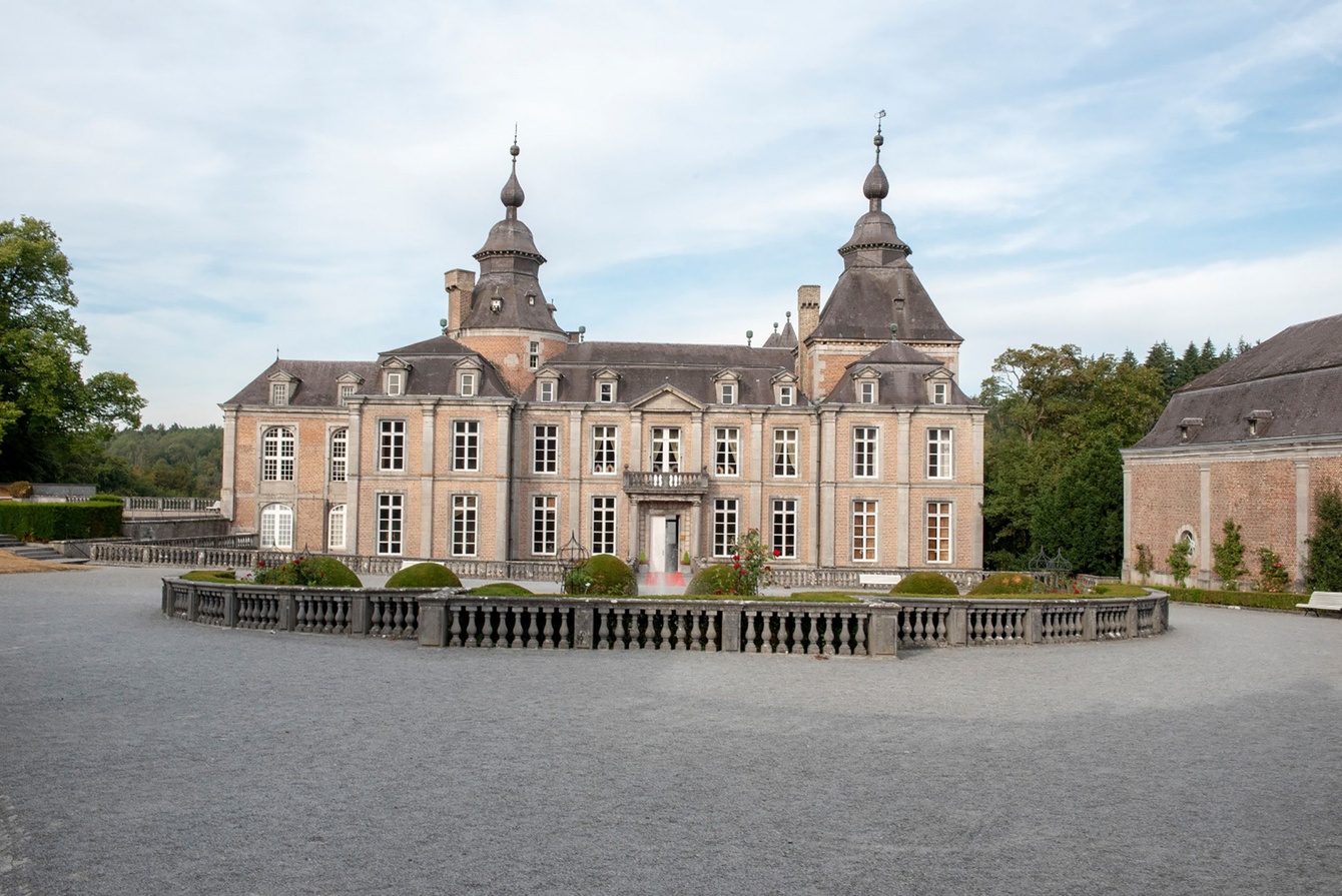 JOUW VRAAG. Waarom is het kasteel van Modave in handen van Vivaqua? | BRUZZ