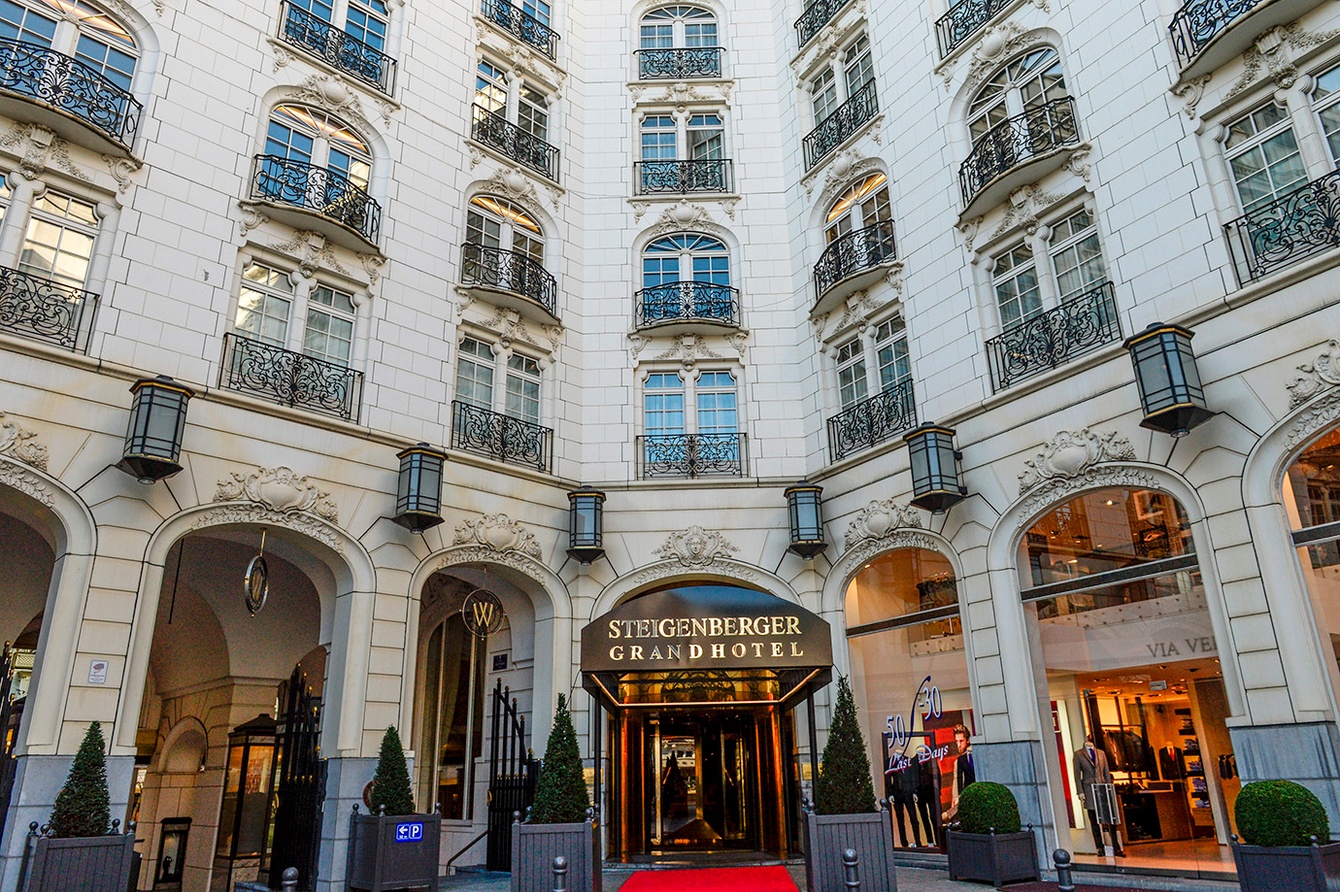 Staking in luxehotel Steigenberger duurt al zeker tot 6 december | BRUZZ