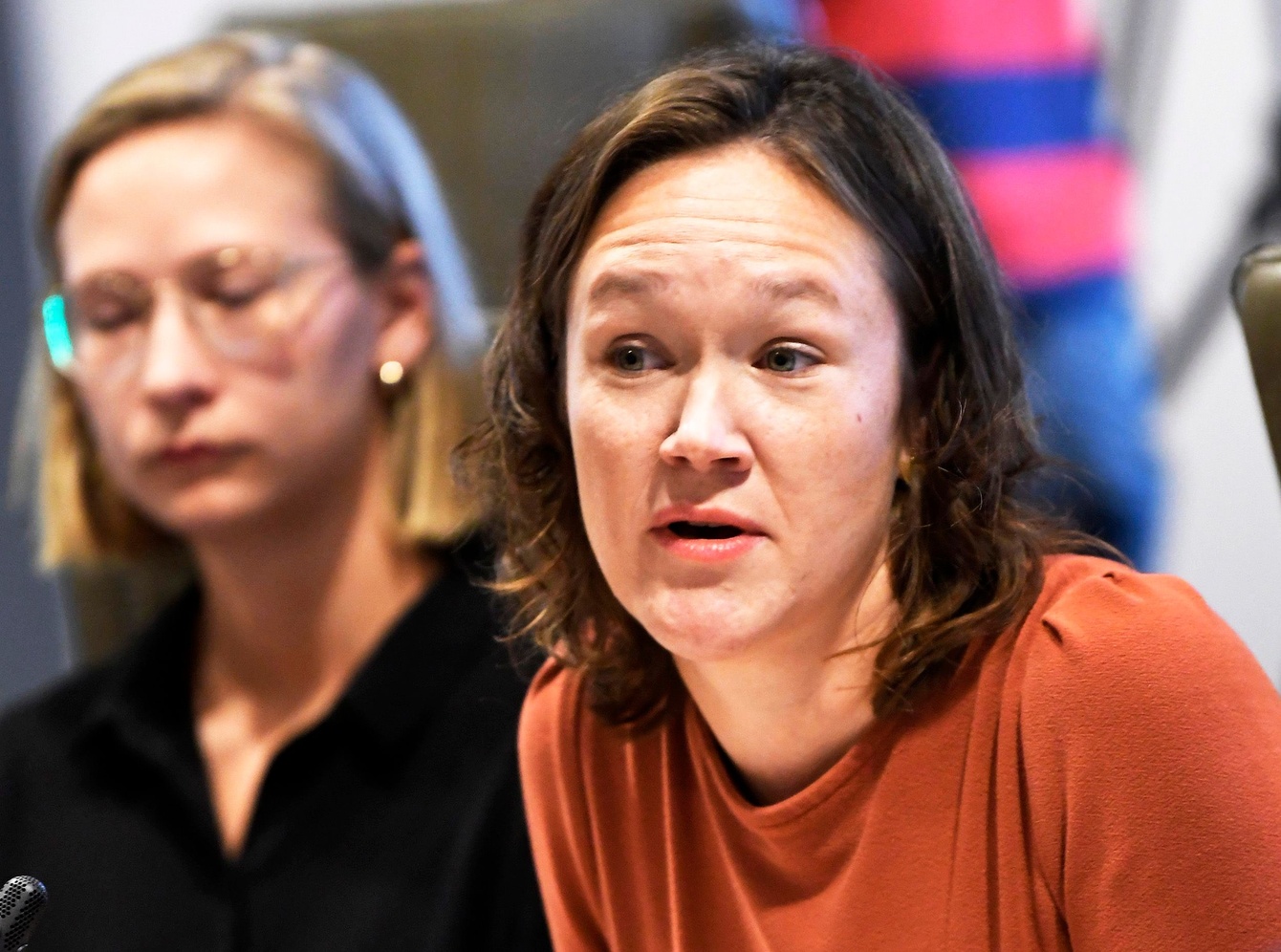 Goeman: 'Alleen standbeelden verwijderen zal racisme niet verminderen ...