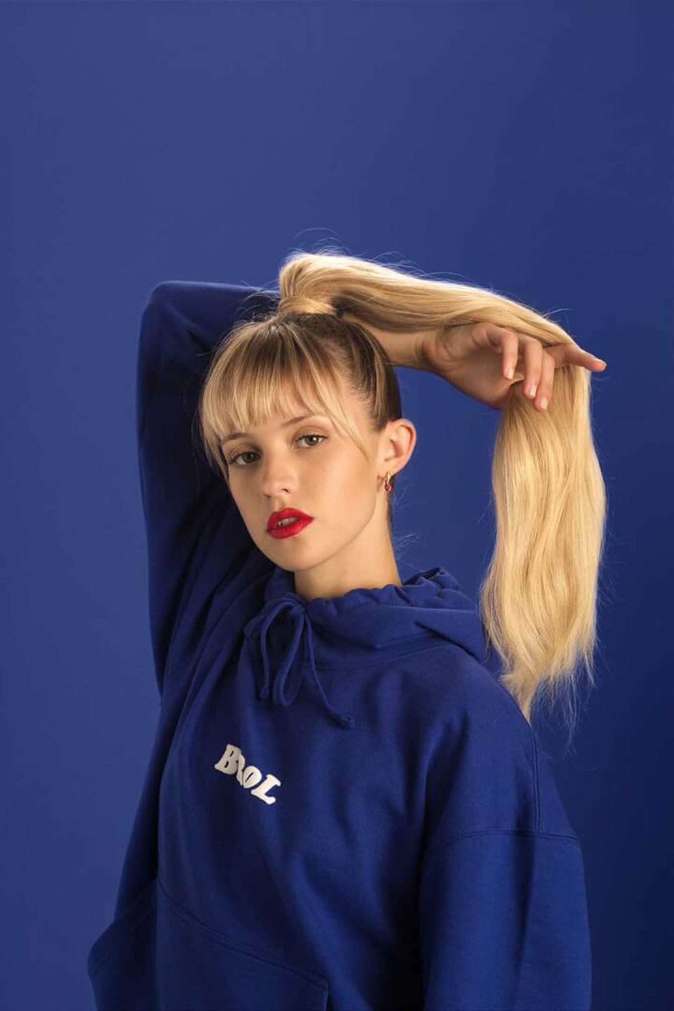 Angèle wordt Gallische schone in nieuwe Asterix-film | BRUZZ