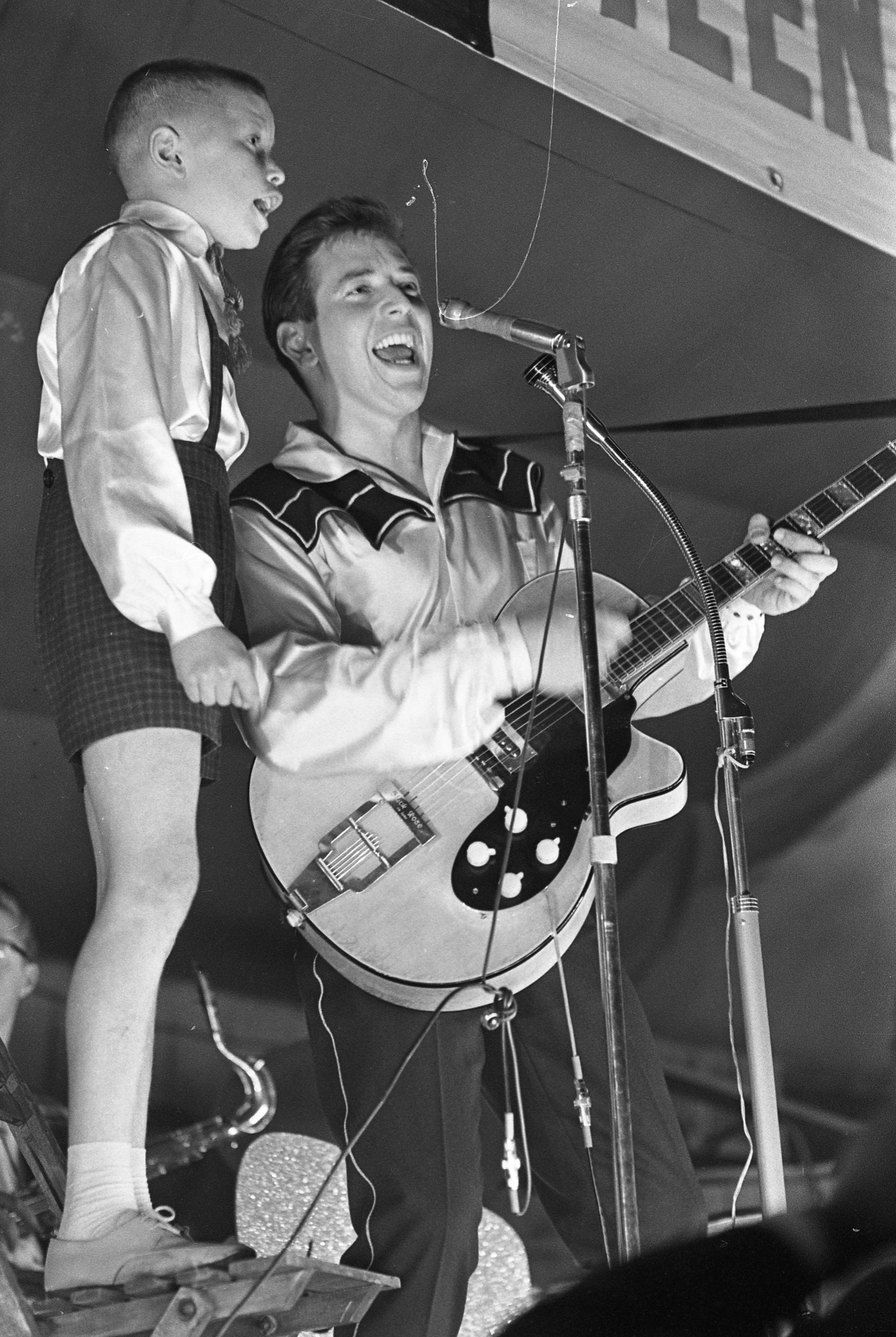 Will Tura heeft alzheimer en neemt afscheid met laatste single | BRUZZ