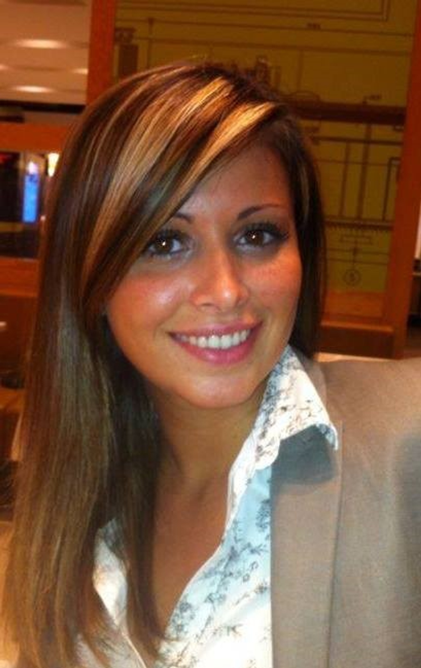 Fenomeen Nawal Ben Hamou verovert Kamerzetel | BRUZZ