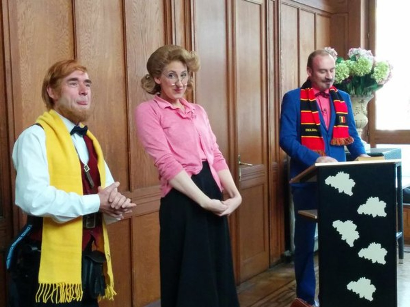 'Belgisch' huwelijk tussen tante Sidonia en Philip Mortimer | BRUZZ