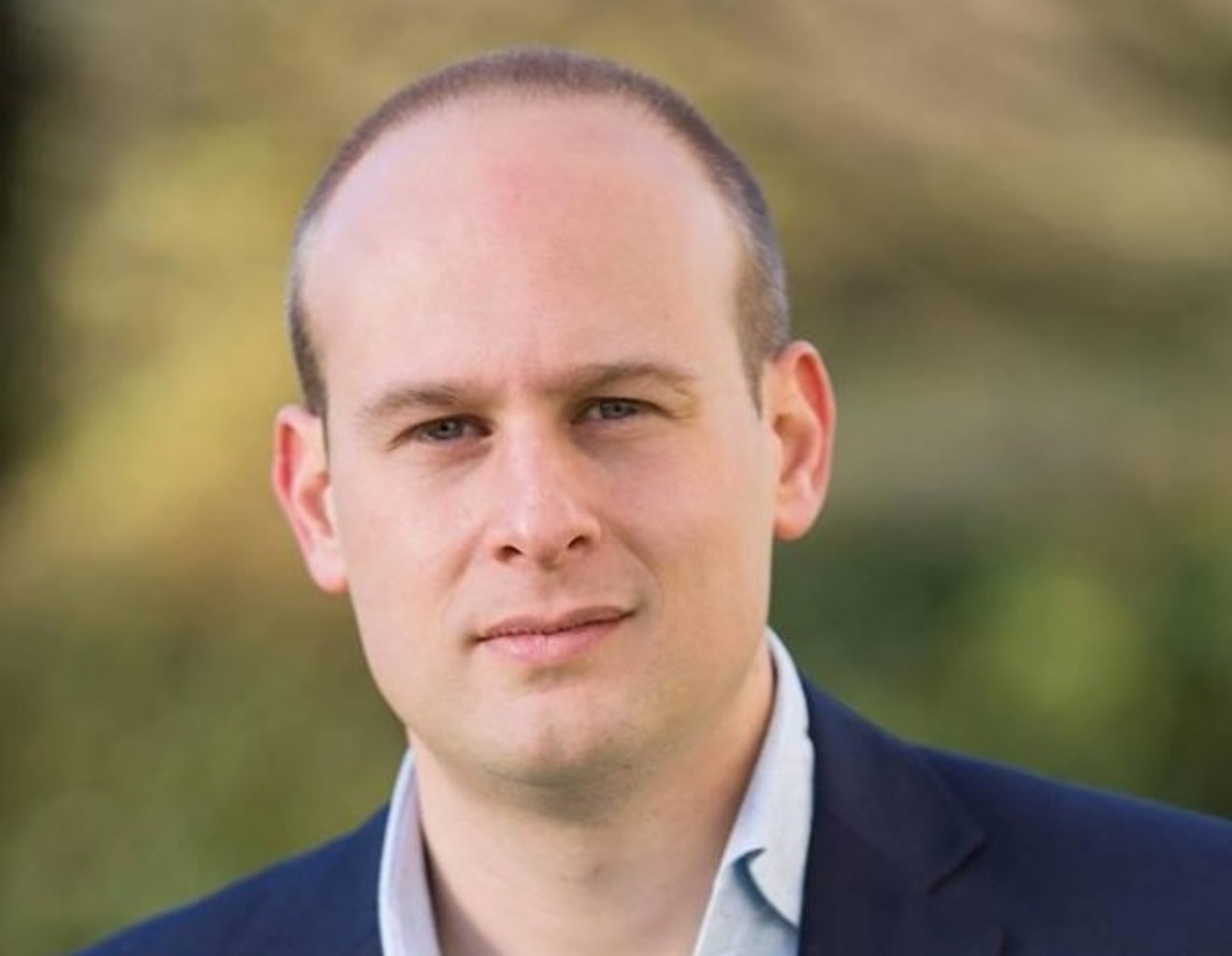 Michaël Vossaert volgt Barbara d'Ursel-de-Lobkowicz op in Brussels ...