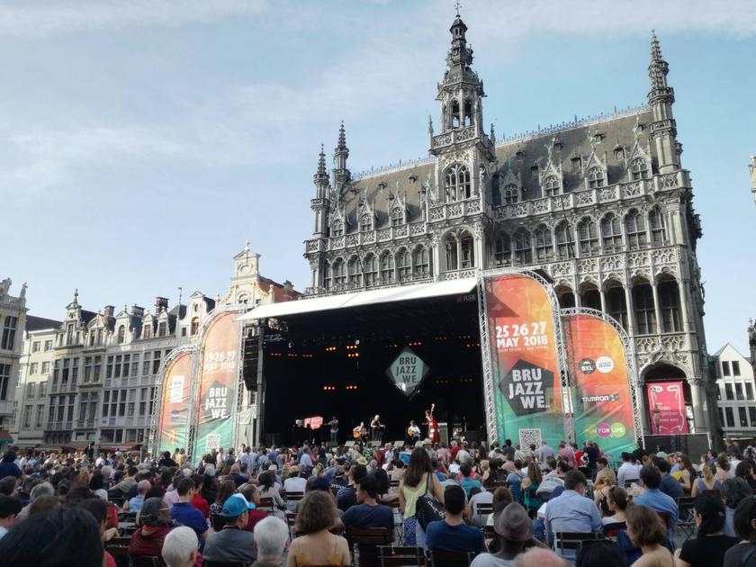 Brussels Jazz Weekend geeft in 2021 openluchtconcerten vanop balkons ...