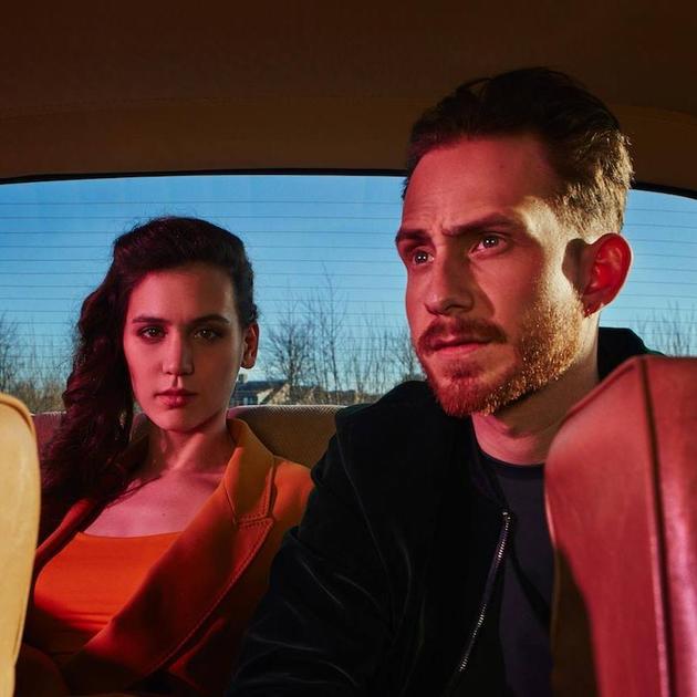 CRUSH: Float Fall 'Hard Time Loving You' | BRUZZ