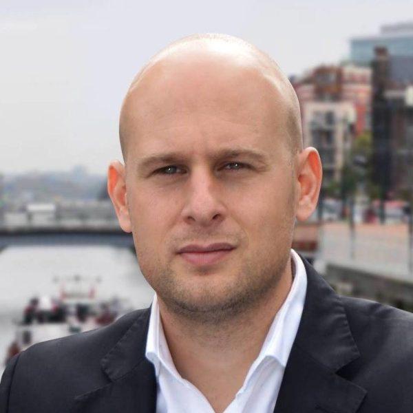 Michaël Vossaert herverkozen als voorzitter Défi in Brussel | BRUZZ