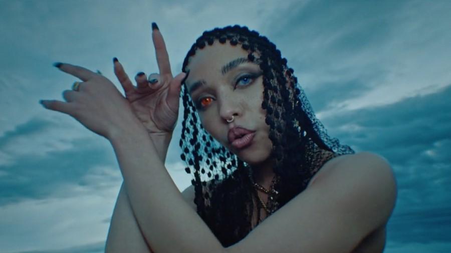 FKA Twigs is ICE! | BRUZZ