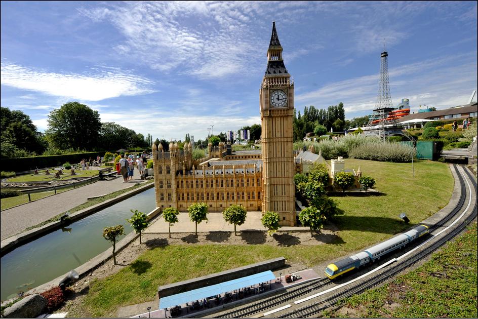 Big Ben mag blijven in Mini-Europa | BRUZZ