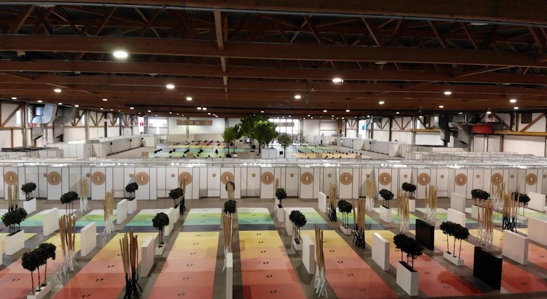 Zo ziet het vaccinatiecentrum aan de Heizel er vanbinnen uit | BRUZZ