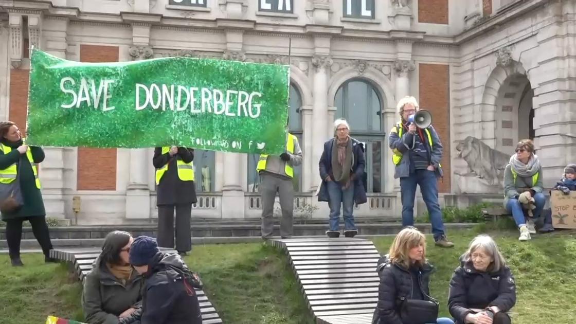 Protest op Donderberg: ‘Mensen moeten kunnen ademen in dichtbevolkte ...
