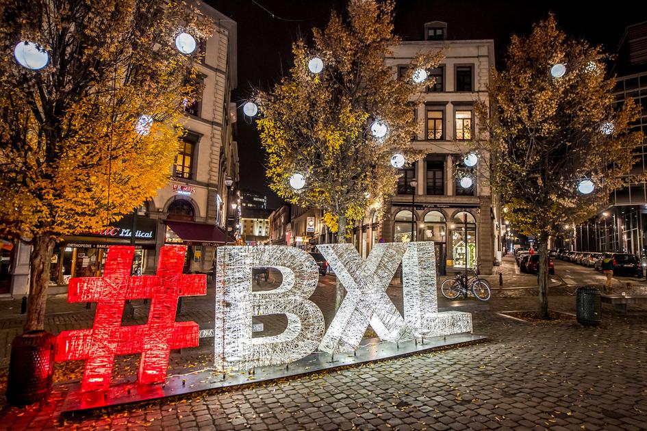 Brussels by Lights dompelt Brussel onder in eindejaarssfeer | BRUZZ