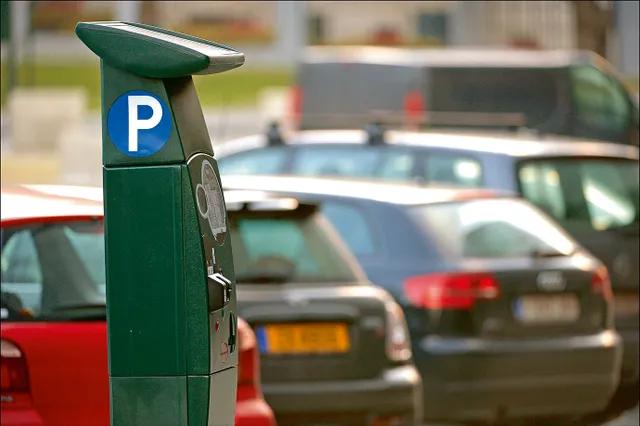 Parkeren in Stad Brussel fors duurder | BRUZZ
