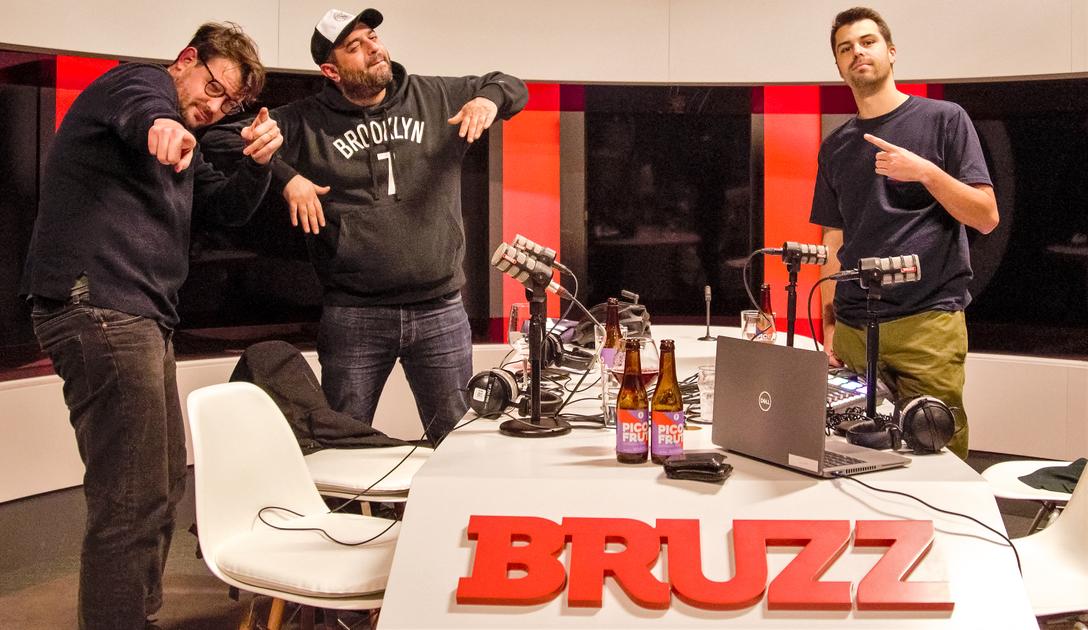 #76 Radio Radzinski met Erhan Demirci: over een rode Raman, een cruise ...