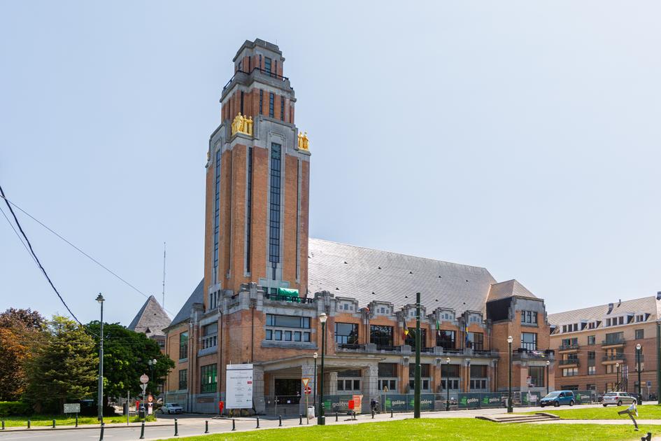 Vorst keurt beleidsverklaring met uitgesproken linkse ambities goed | BRUZZ