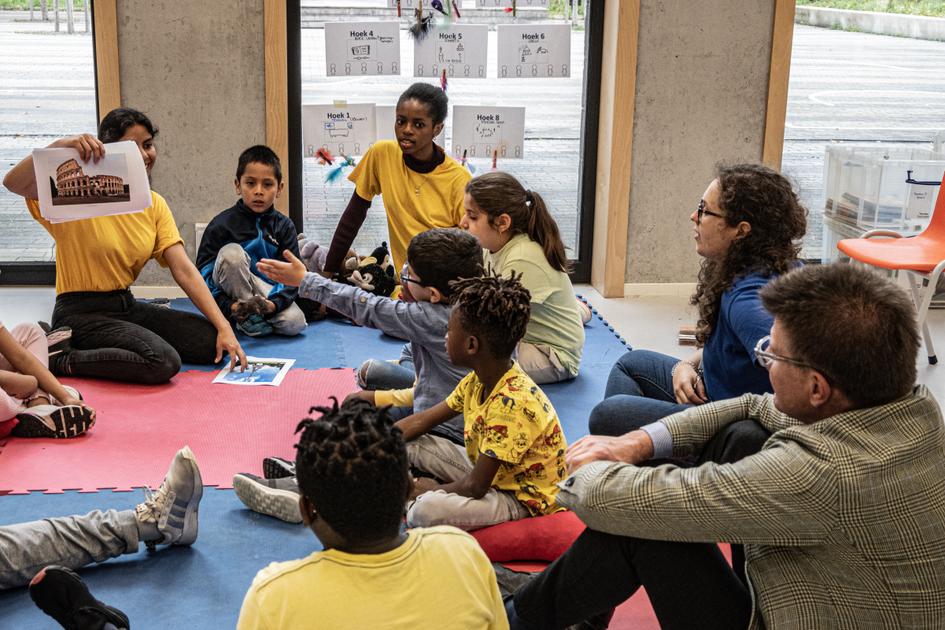 Meer dan 100 kinderen leren Nederlands op twintigste zomerschool ...