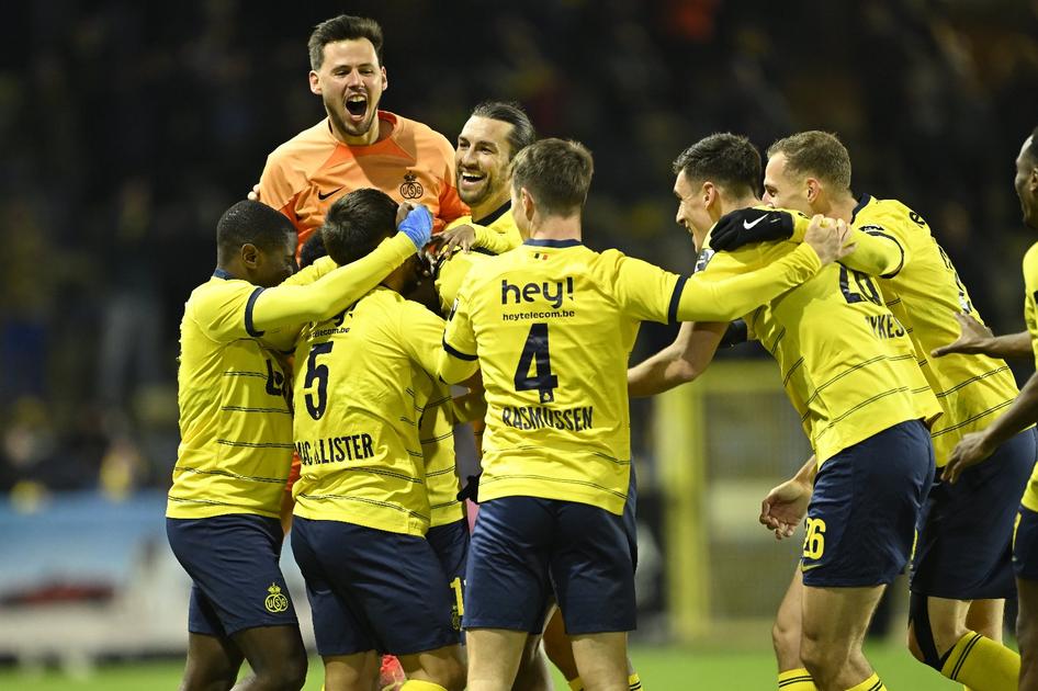 Leider Union pakt in extremis zege tegen STVV | BRUZZ Leider Union pakt in extremis zege tegen STVV | BRUZZ