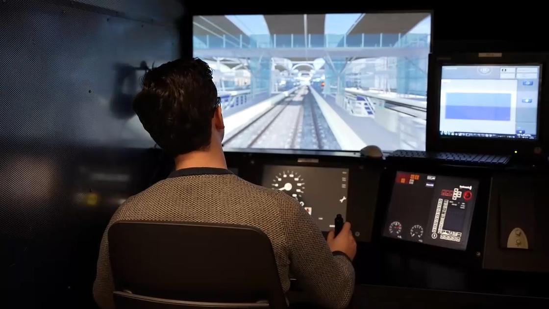 NMBS op zoek naar meer dan tachtig nieuwe treinbestuurders in Brussel ...