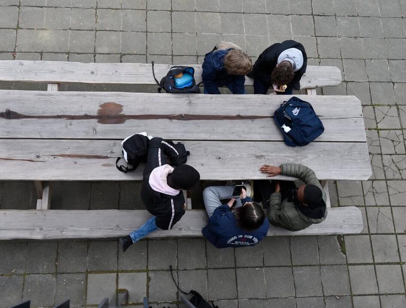 Steeds meer leerlingen problematisch afwezig op school | BRUZZ Steeds meer leerlingen problematisch afwezig op school | BRUZZ