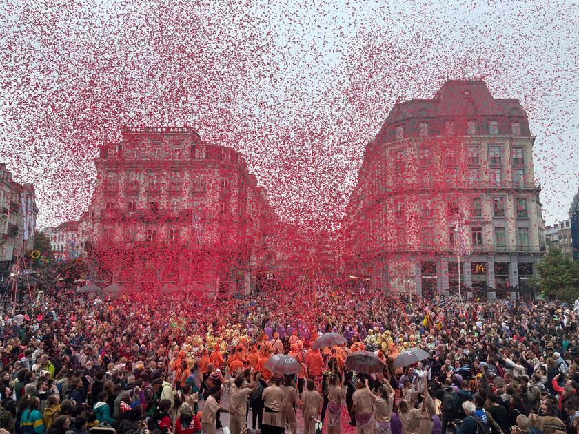 Volg dit weekend de Zinneke Parade en de 20 km door Brussel live bij ...