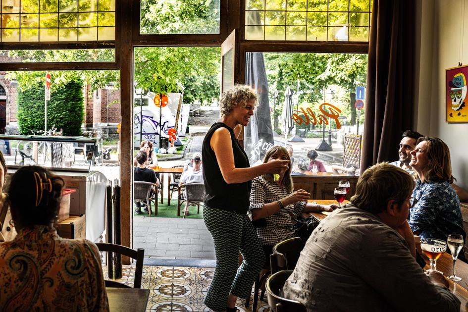 Bruine kroegen openen op oudjaar: ‘Veel mensen zijn blij dat ze hier ...