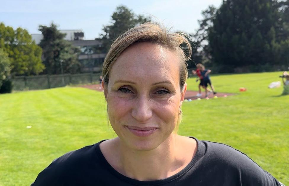 Kim Gevaert geeft atletiekles aan 130 Brusselse kinderen | BRUZZ