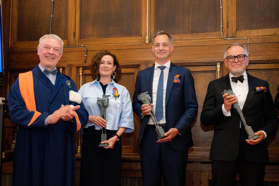 Alexander De Croo en 23 anderen benoemd tot VUB Fellow | BRUZZ