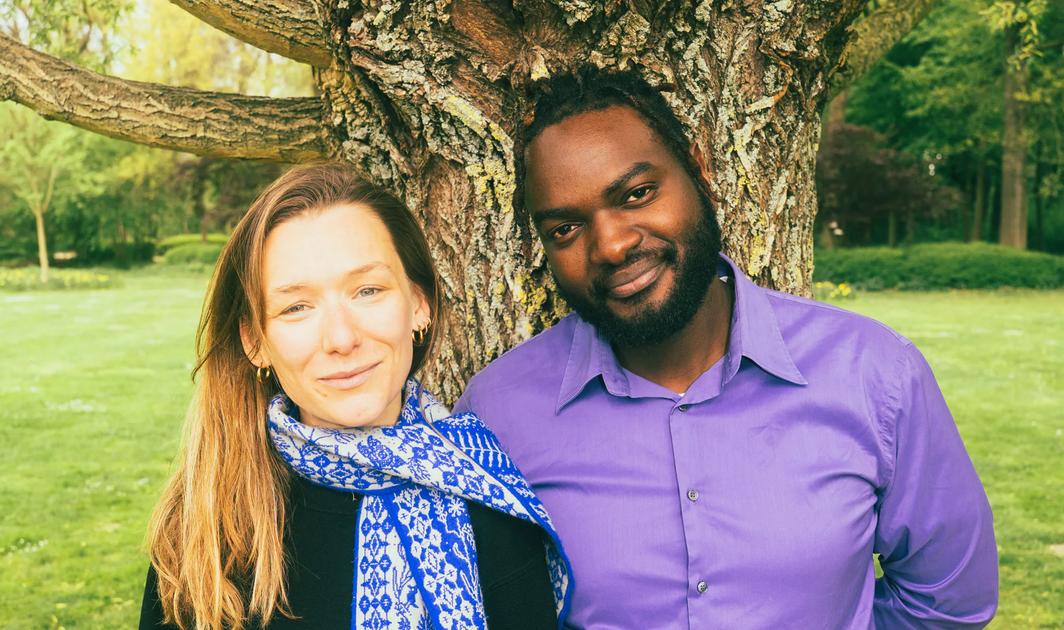 Brusselaar lanceert nieuwe podcast 'Moede(r)loos' over rouw | BRUZZ