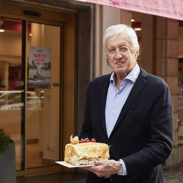 Een unieke croquembouche of heerlijk misérable gebak: Paul Wittamer kon ...