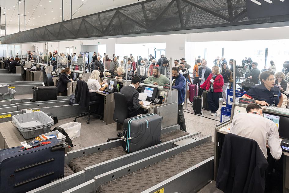 Politie zal controleposten Brussels Airport hele zomer 'maximaal ...