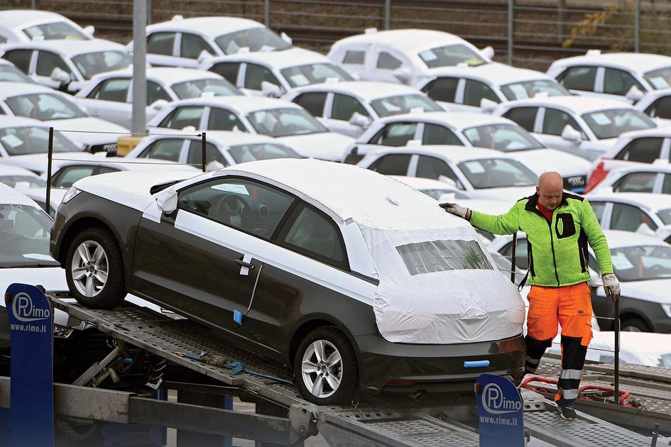Personeel Audi Vorst legt werk neer: 'We vragen mondmaskers en ...