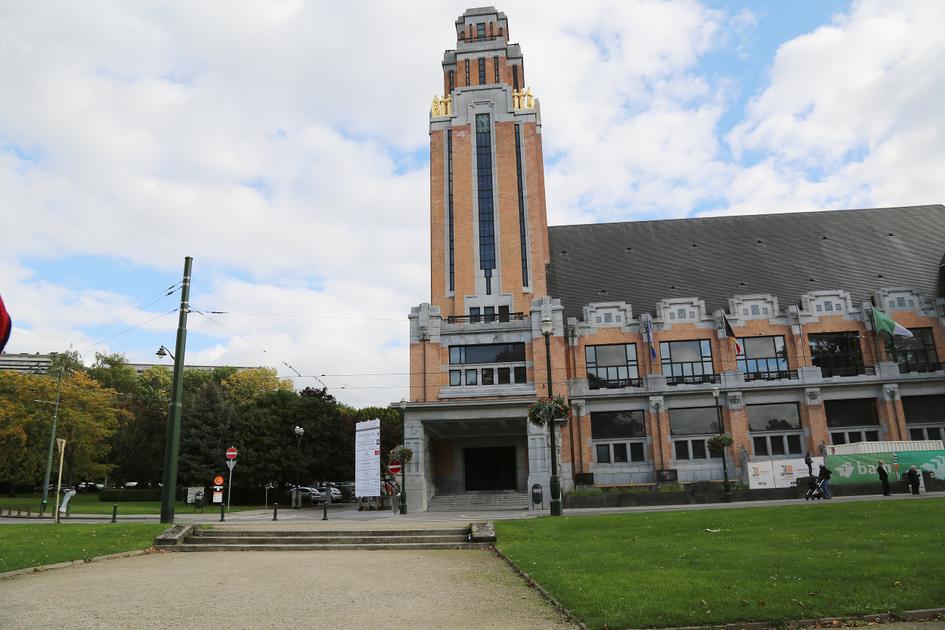 OCMW's leggen het werk neer | BRUZZ