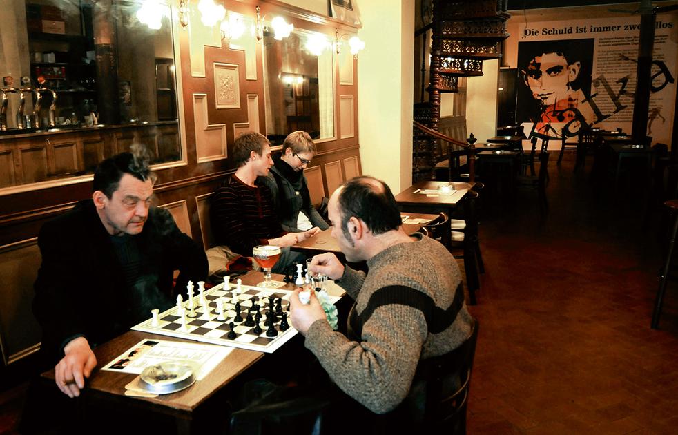 Café Kafka weer open in februari | BRUZZ